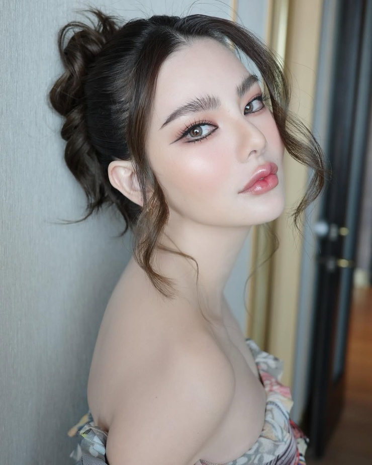 Picture of Arisara Thongborisut