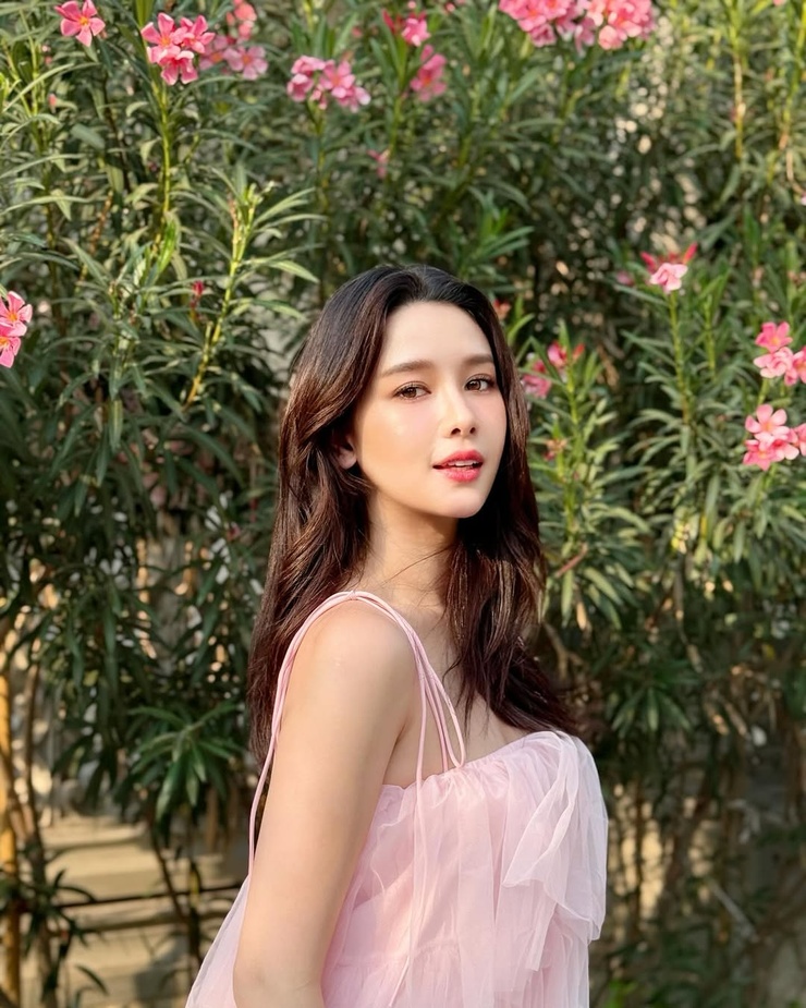 Picture of Amena Pinij