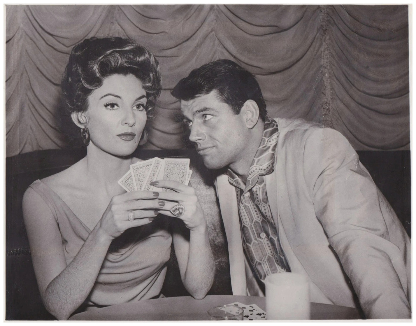 Allison Hayes, Ralph Taeger