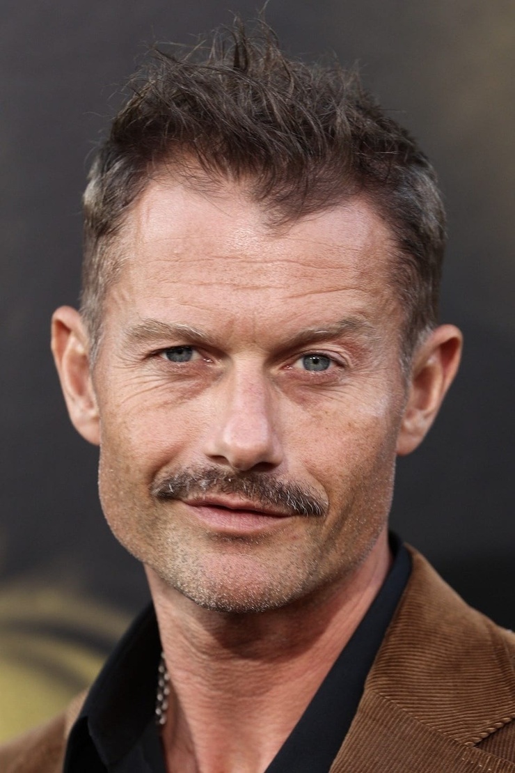 Picture of James Badge Dale