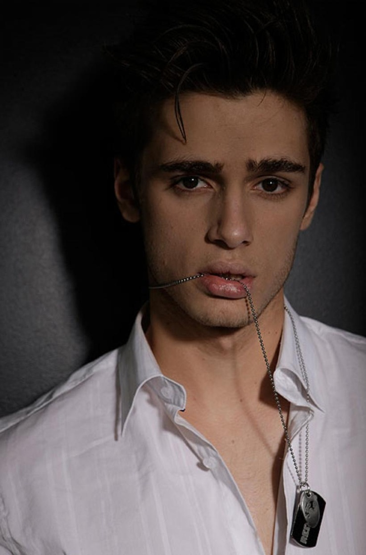 Picture of Daniel Bederov