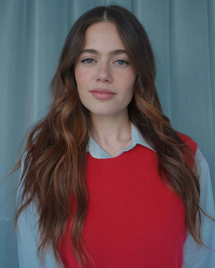 Picture of Molly Gordon