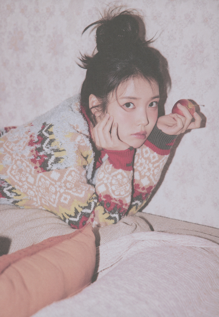 Image of IU