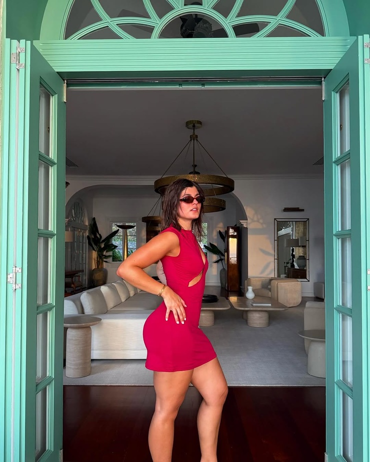 Picture of Elle Edwards