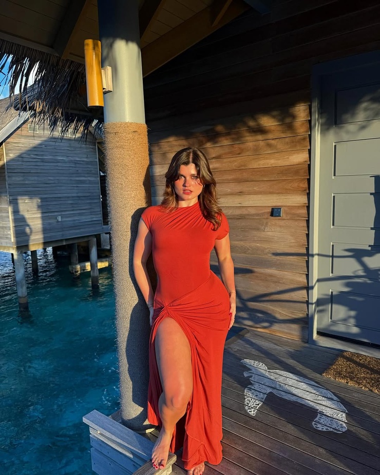 Picture of Elle Edwards