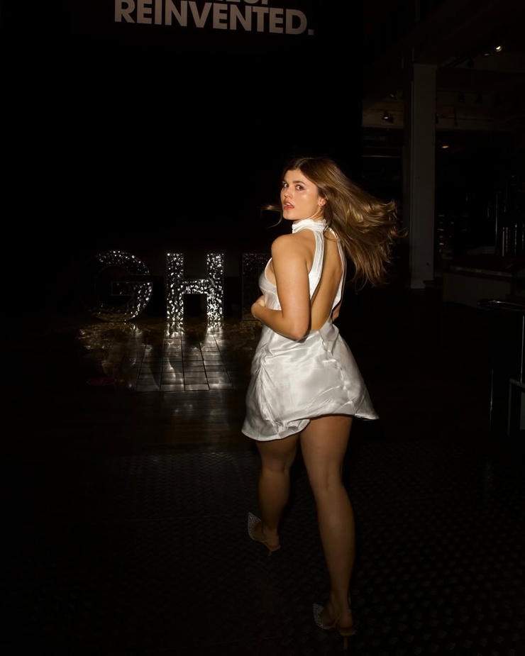 Picture of Elle Edwards