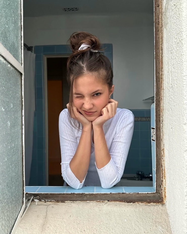 Picture of Amata Alpisbaeva