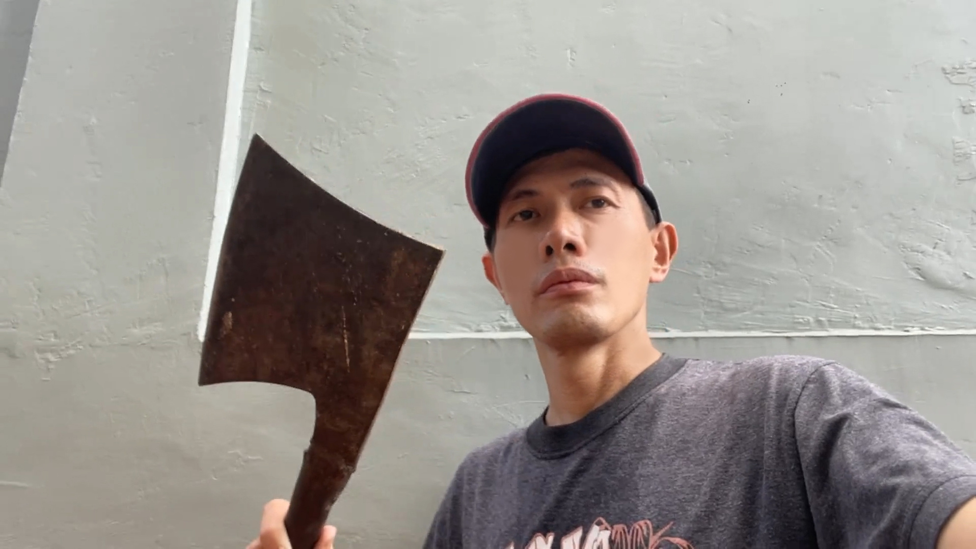 Filipino Axe Traditional and Forged Filipino Bol
