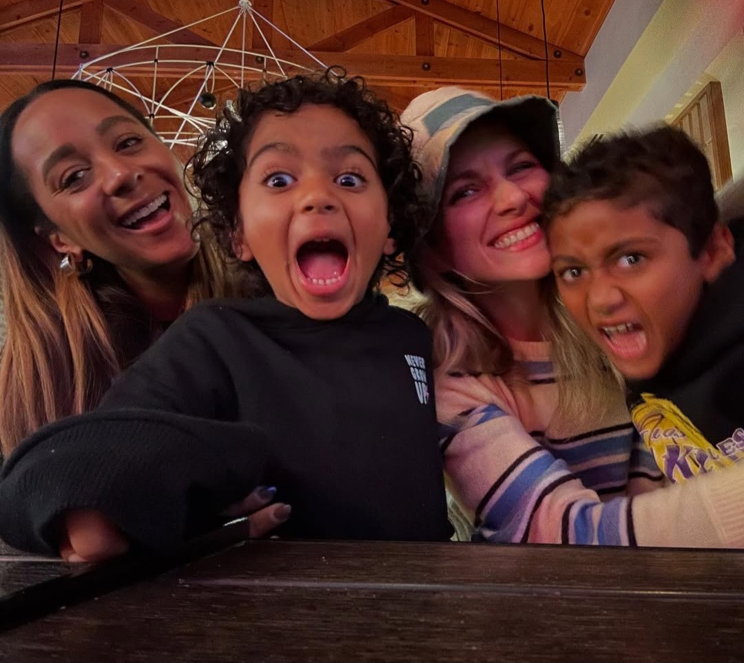 Shantel VanSanten picture