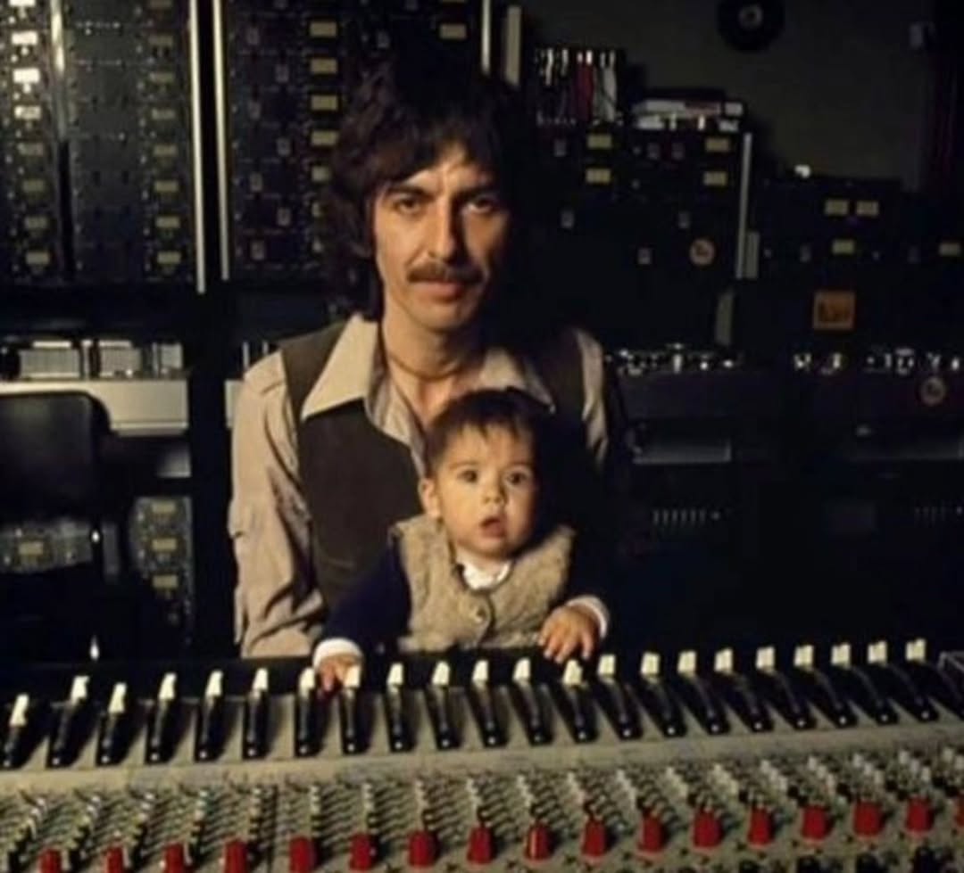 Picture of George Harrison