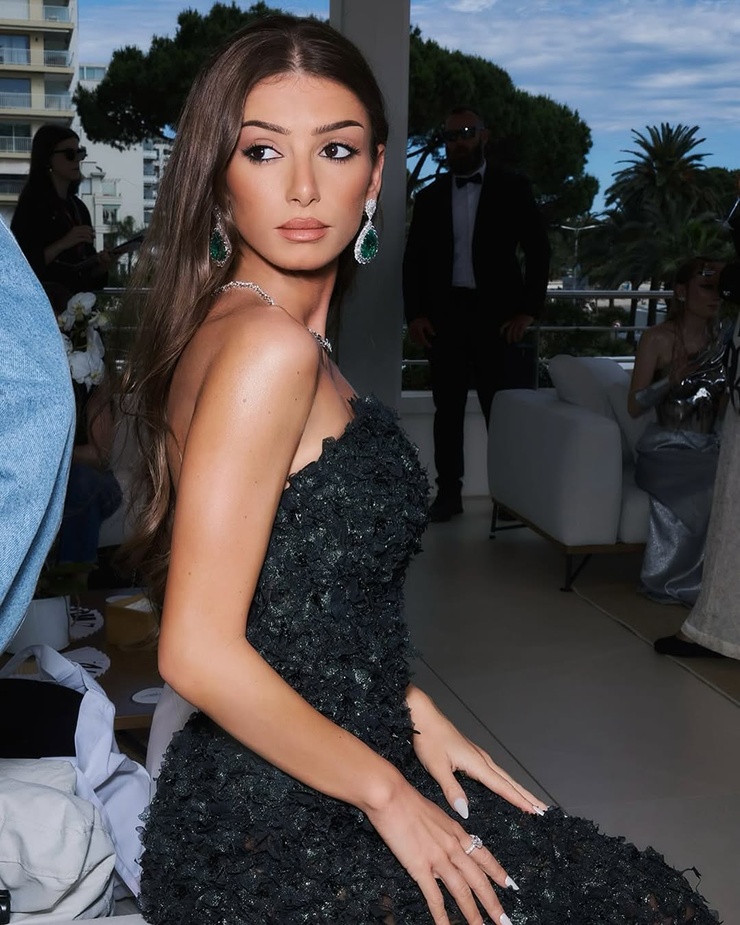 Picture of Mimi Keene