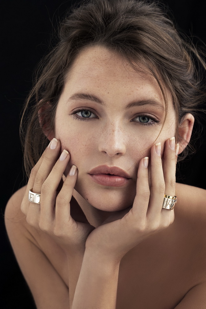 Picture of Bibi Van Der Mark