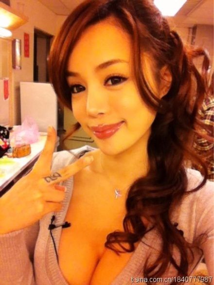 ( Estrella Lin ) Lin Wei Ling image