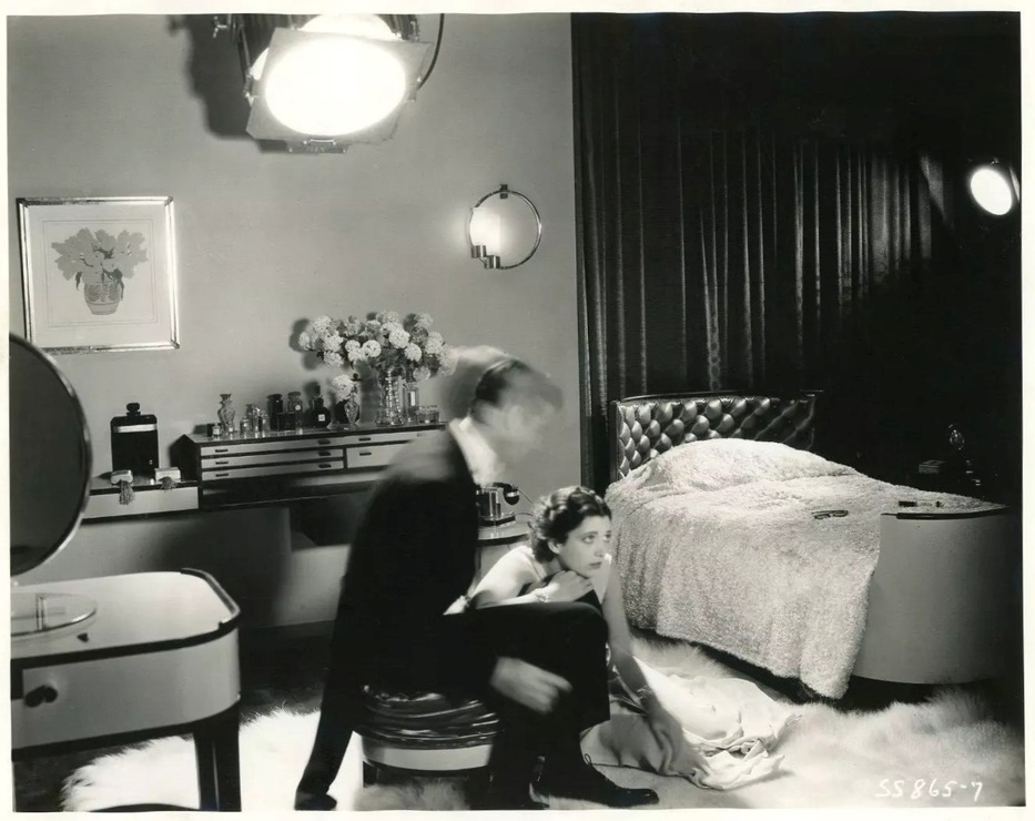 Girls About Town (1931)