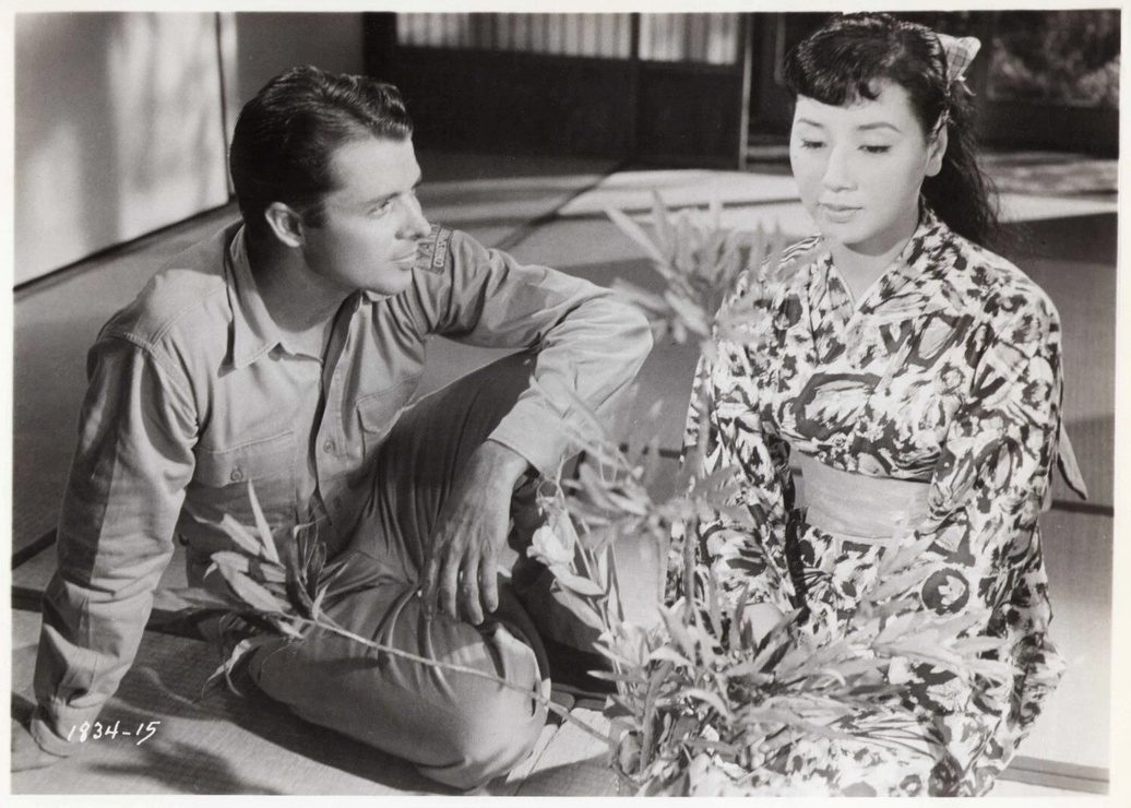 Audie Murphy, Keiko Shima