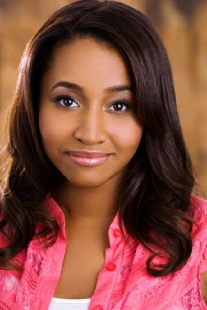 Andrea Lewis picture