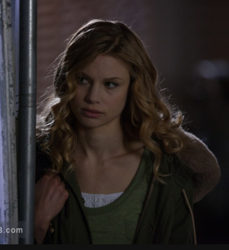 Picture of Lucy Fry