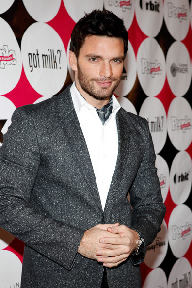 Picture of Julián Gil