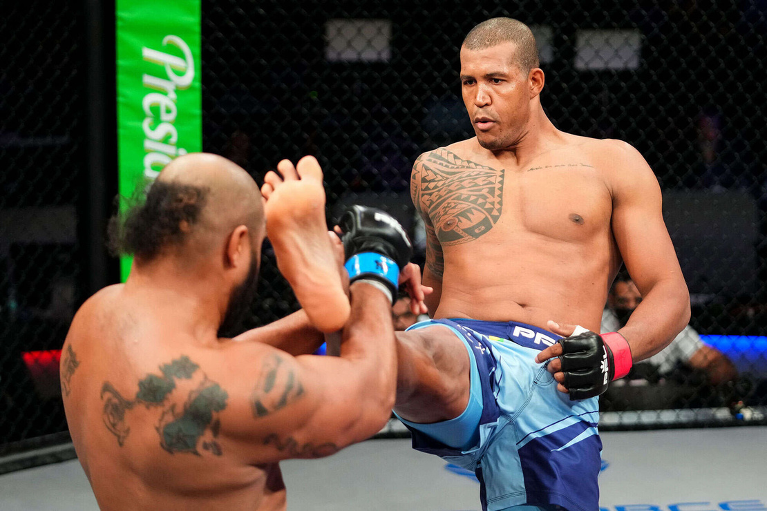 Picture of Carl Seumanutafa