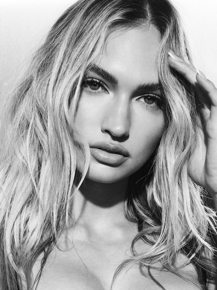 Barrett Taylor Sharpe picture