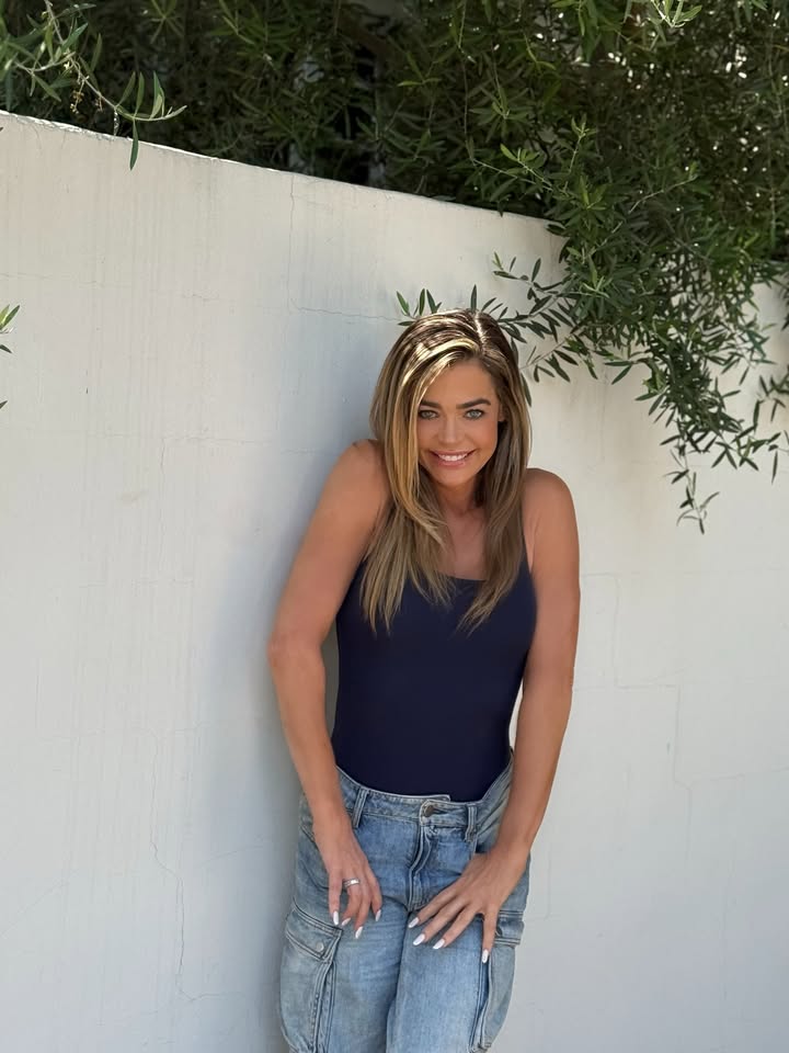 Picture of Denise Richards