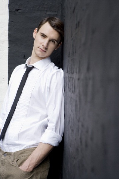 Harry Lloyd picture