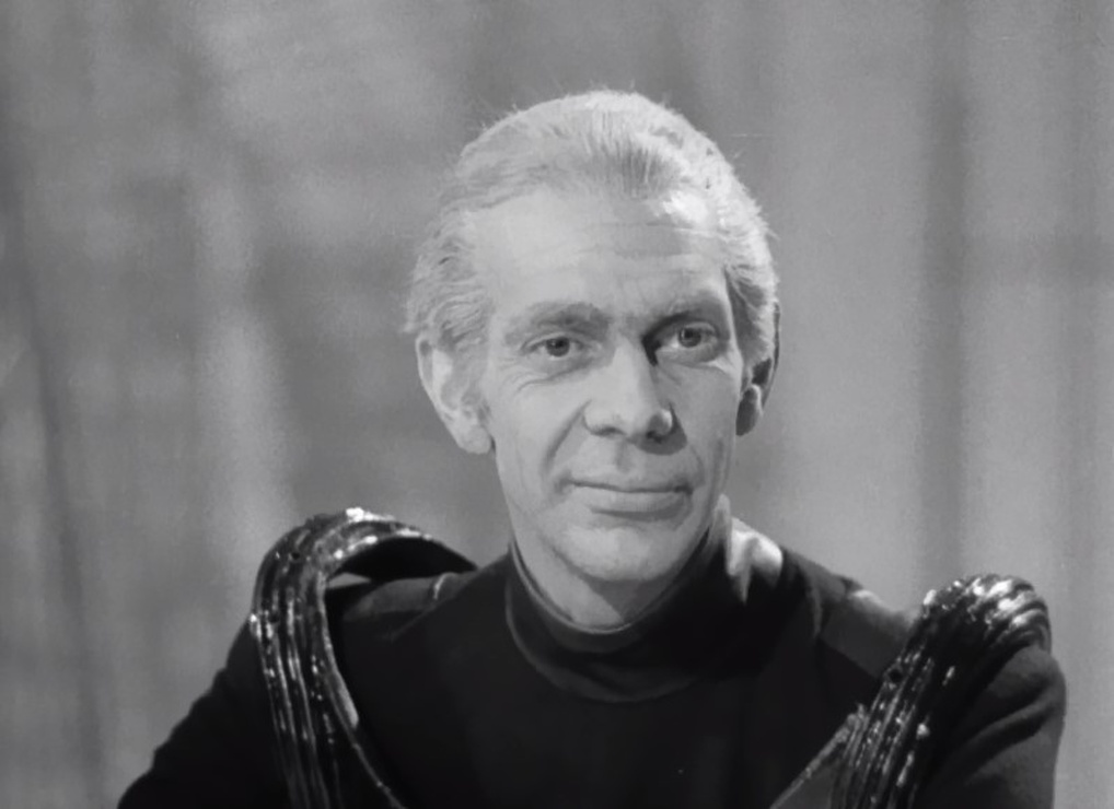 Raymond Massey
