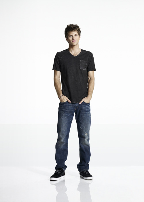Picture of Keegan Allen