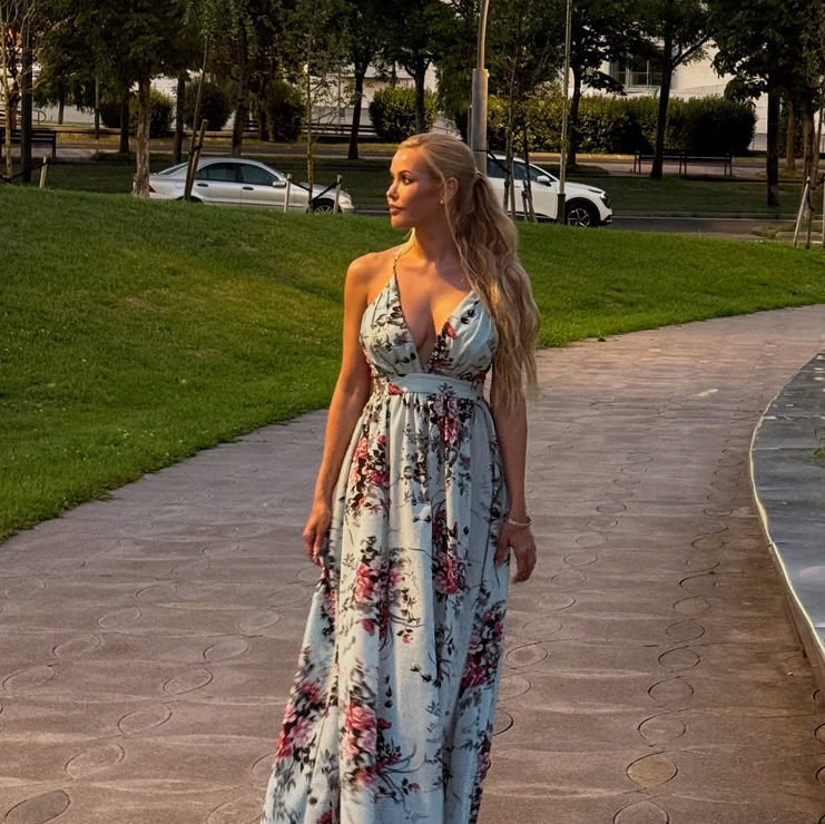 Picture of Kennedy Summers