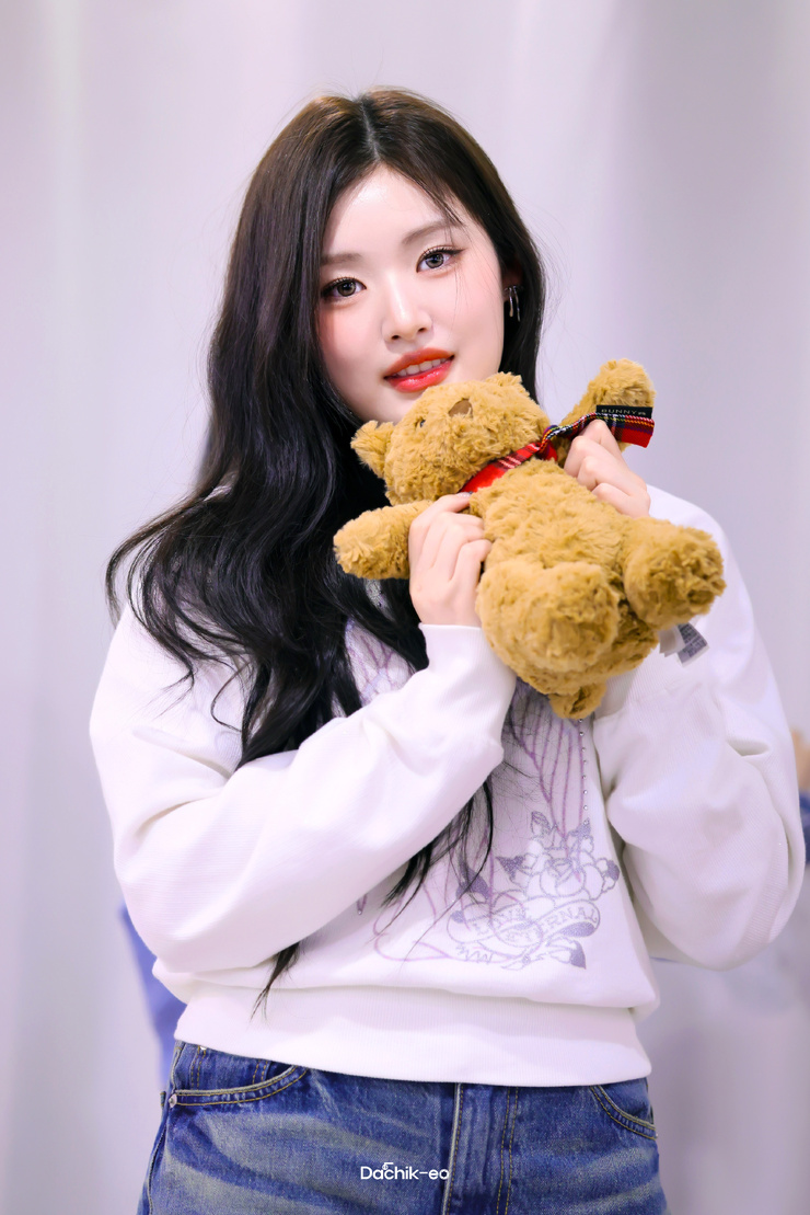 Picture of Athena Yang