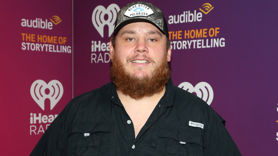 Luke Combs picture