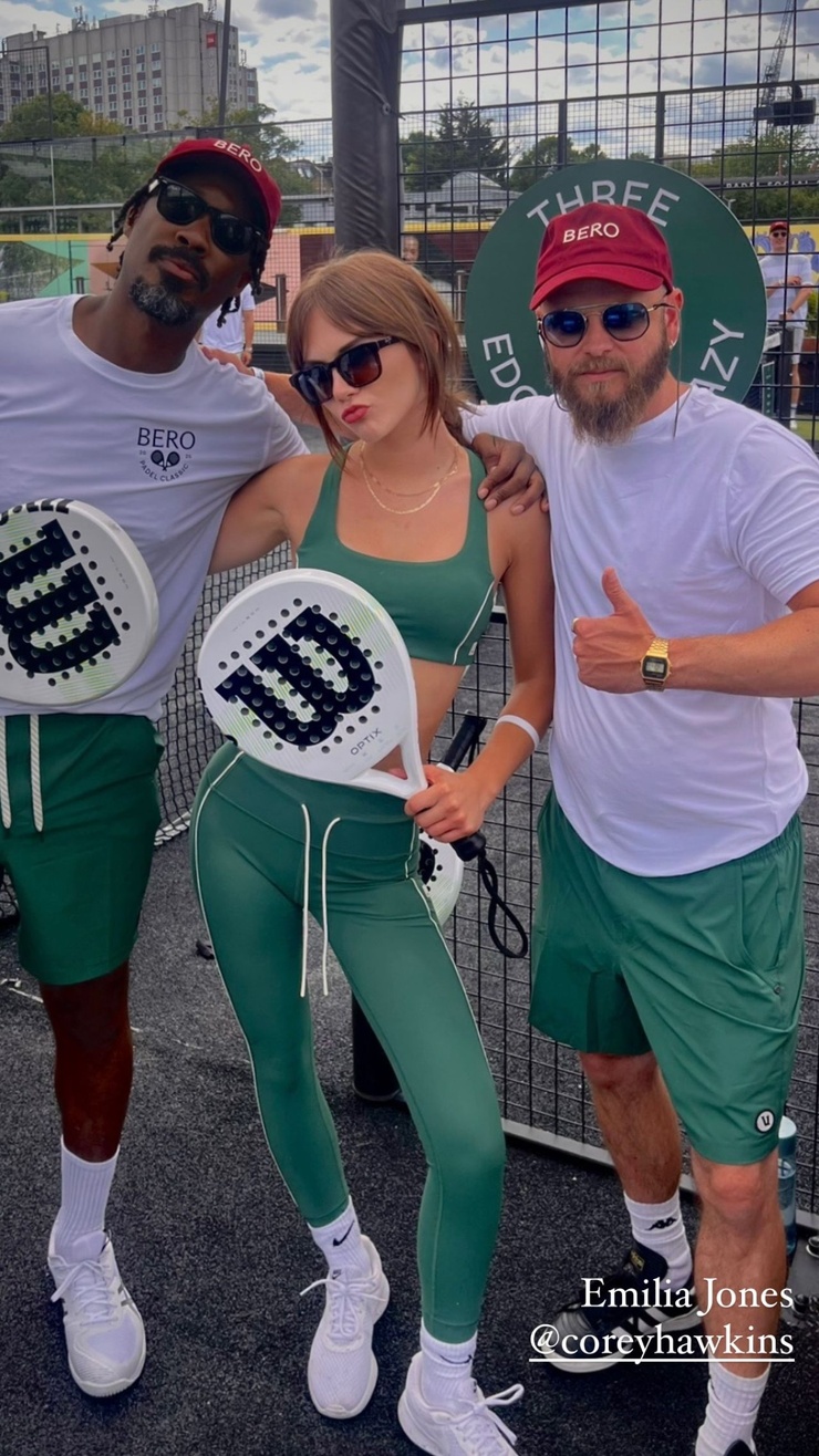 Emilia Jones picture