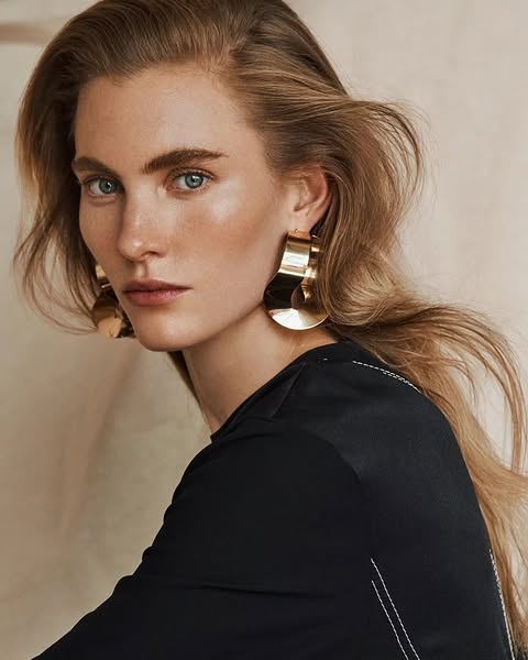 Image of Emily Baker