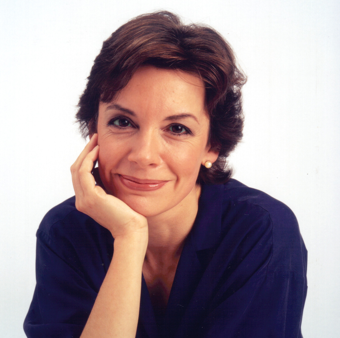 Michelle Paver image