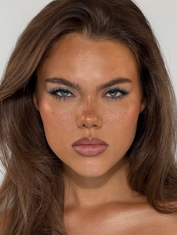 Picture of Kim Decker