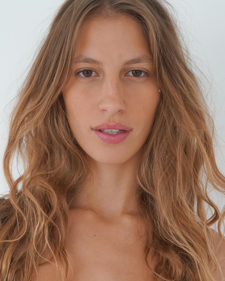 Picture of Victoria Peyloubet