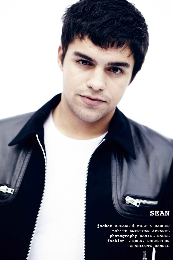 Picture of Sean Teale