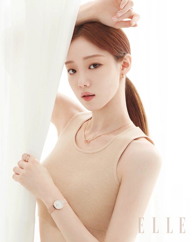 Song-Kyoung Lee picture