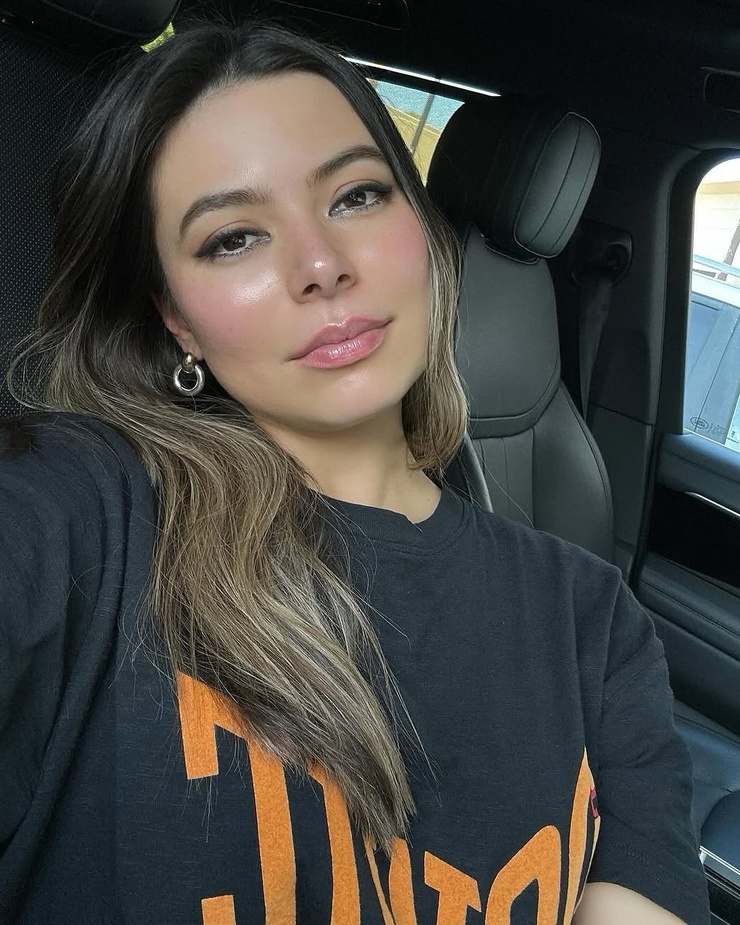 Picture of Miranda Cosgrove