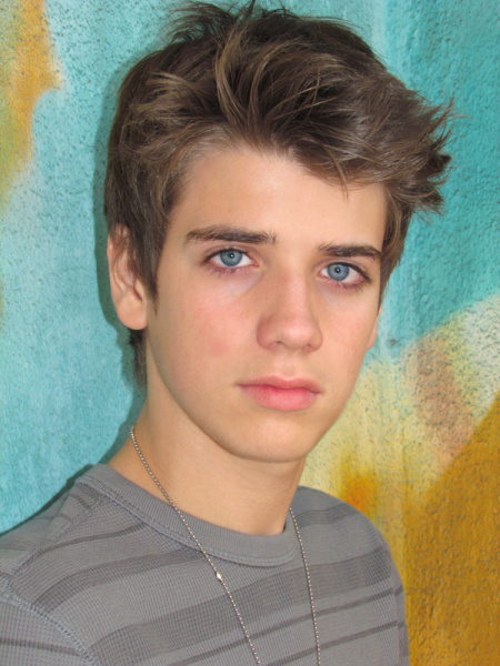 Picture of Brandon Tyler Russell