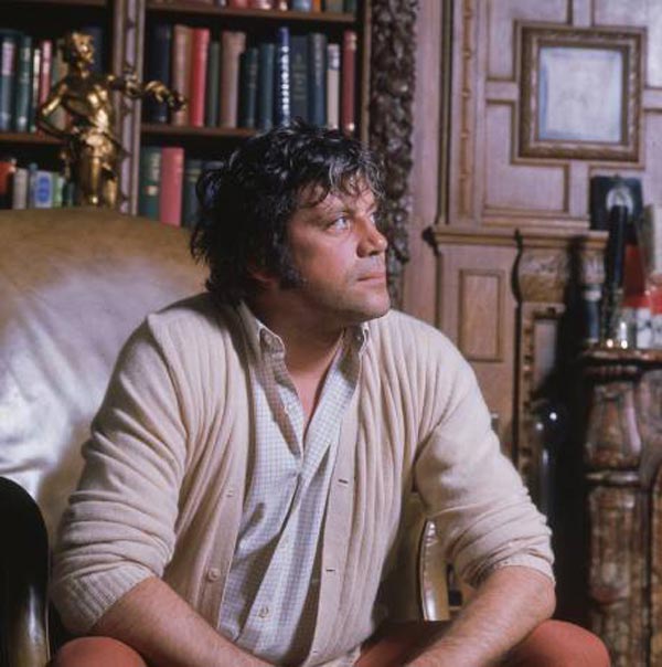Picture of Oliver Reed