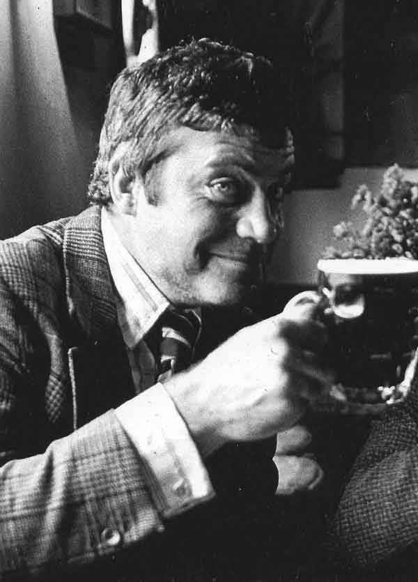 Picture of Oliver Reed