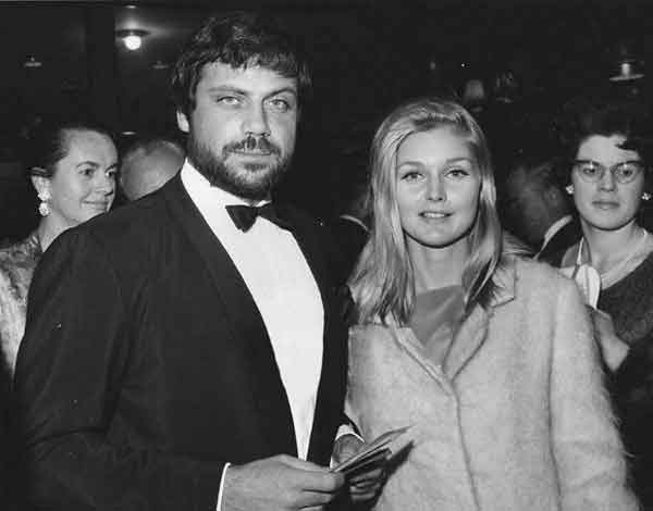 Picture of Oliver Reed