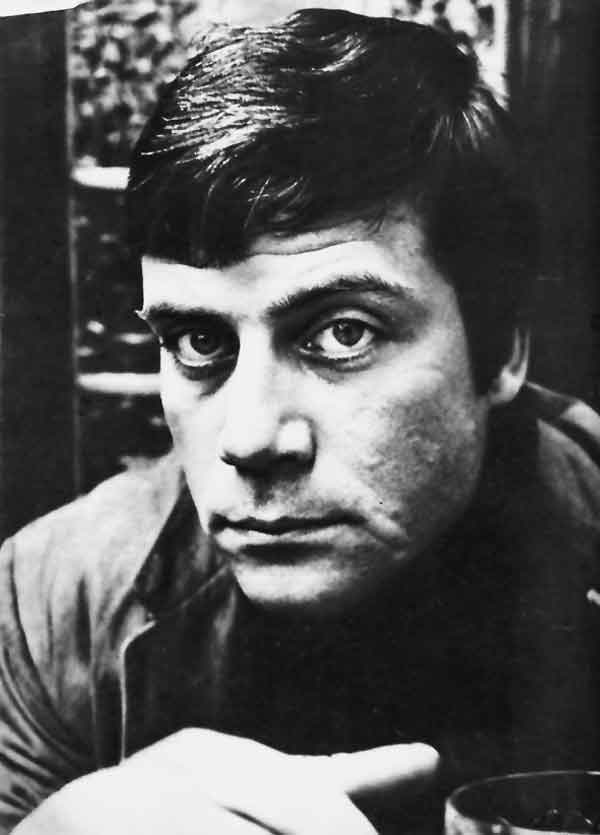 Image of Oliver Reed