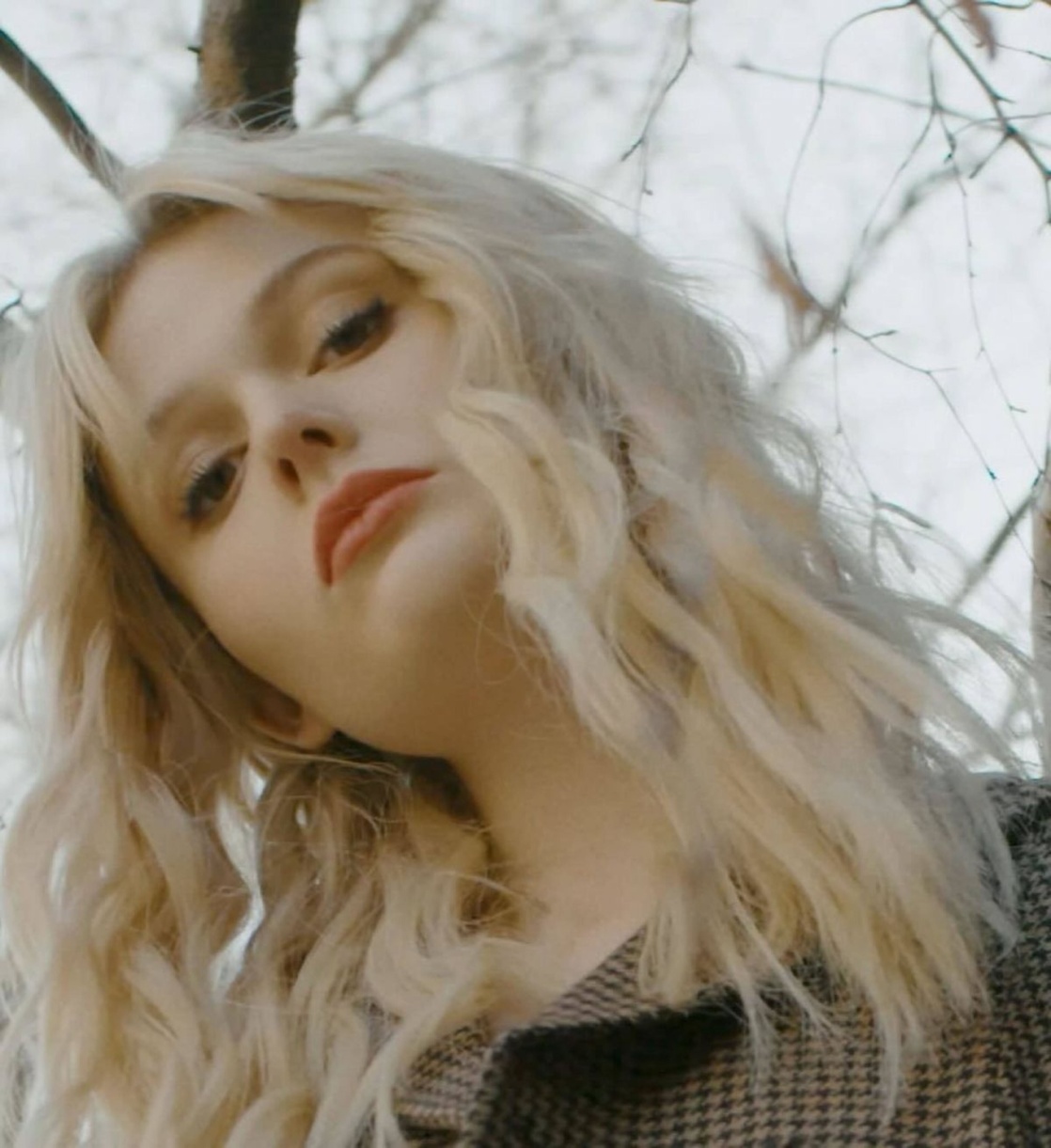 Picture of Emily Alyn Lind