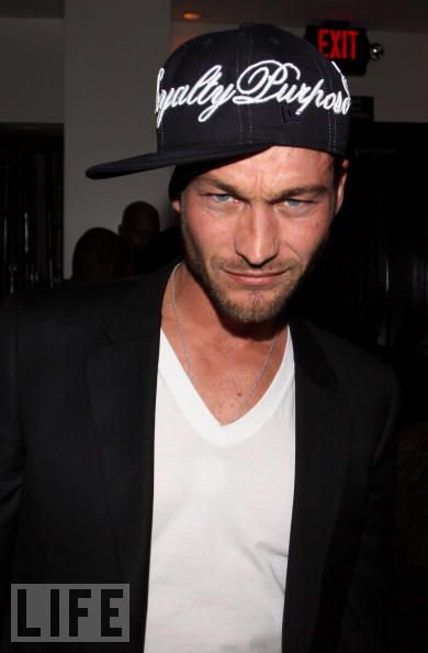 Picture of Andy Whitfield