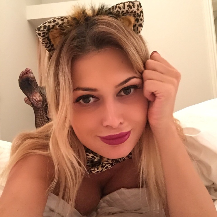 Picture of Ella Rose