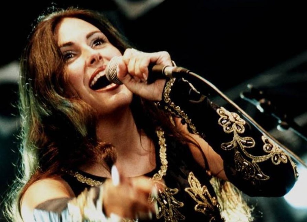 Sharon den Adel image