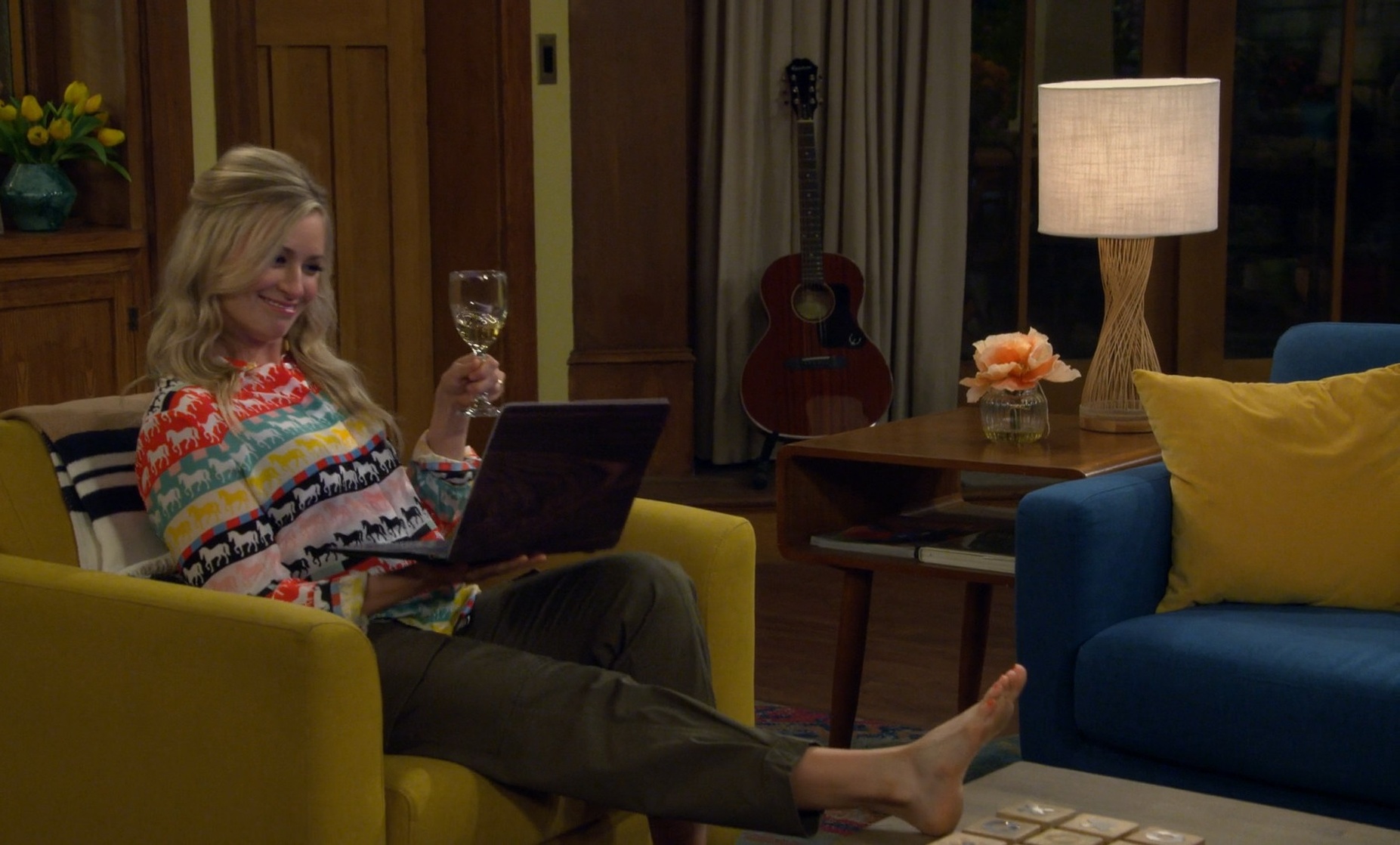 Picture of Beth Behrs