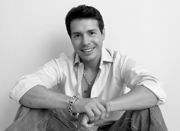 Picture of Jon Seda